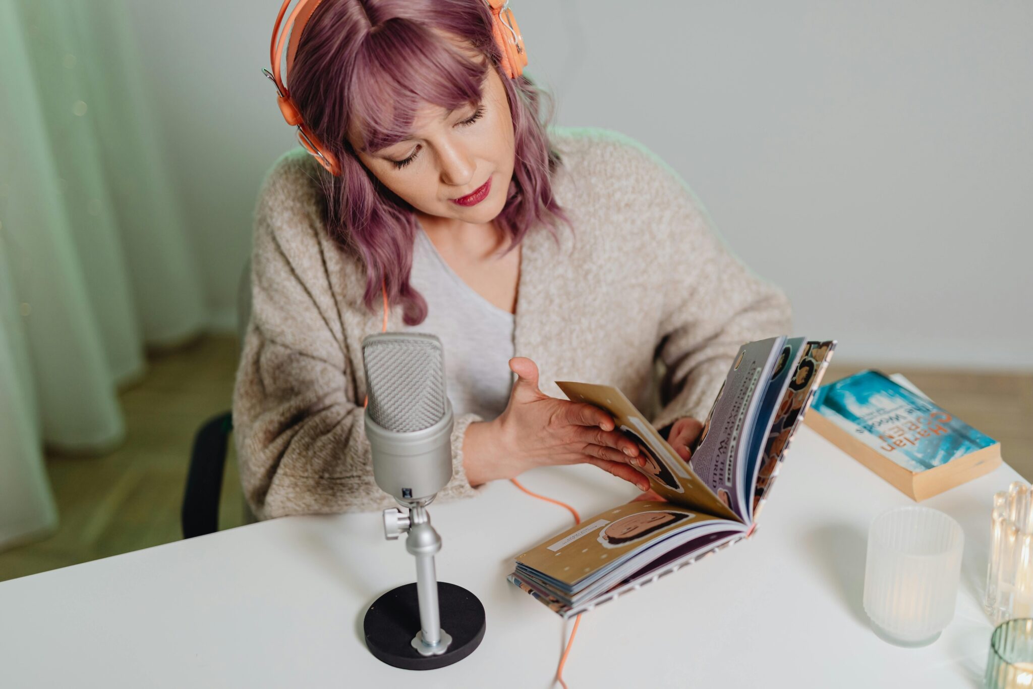 Reasons Audiobooks Boost Productivity and Learning - Readify Blog